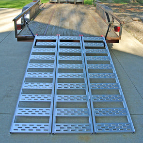 Tri-Fold Ramp with Treads – CargoSmart LLC