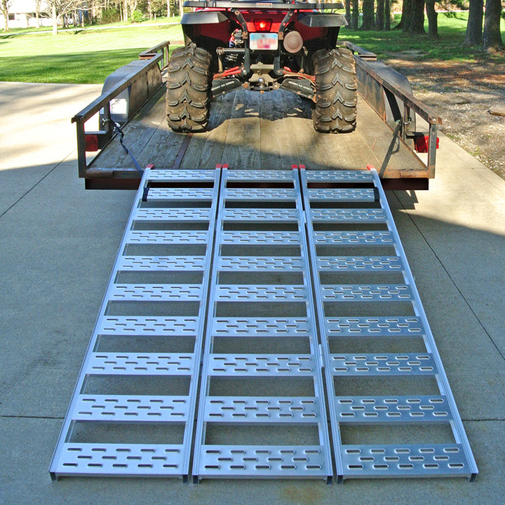 Tri-Fold Ramp with Treads – CargoSmart LLC